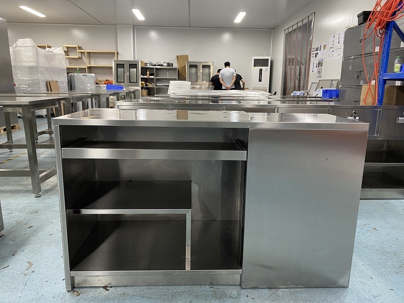 Office Essential: The Stainless Steel Computer Desk by Guangzhou ...